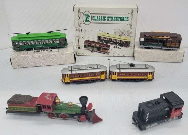 (N) Collection Of HO Scale Train Engines And Trolleys - Kraft Auction ...