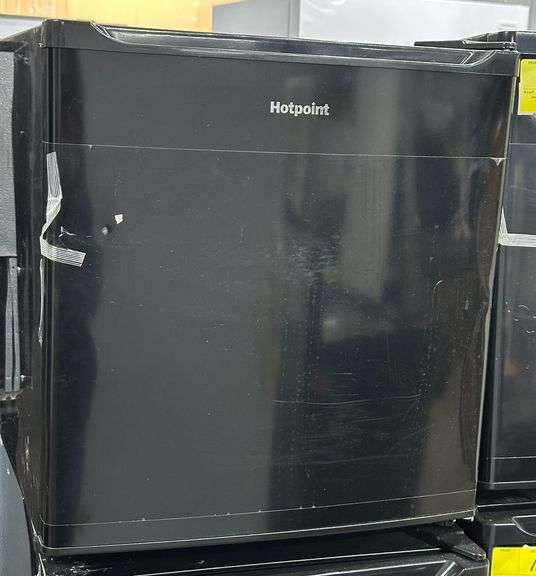 Hotpoint 1.7 Cu. Ft. Compact Refrigerator With Built-In Freezer - Kraft ...