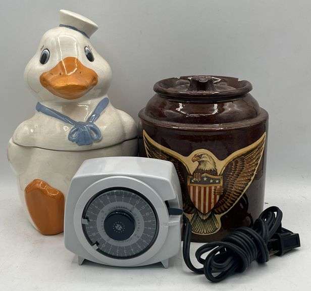 (AA) Duck Jar, Eagle Ash Tray Jar, And Wards Signature Automatic Timer ...