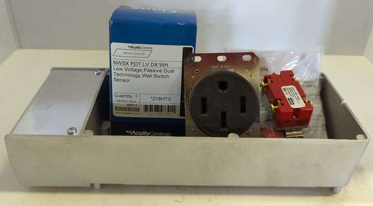 Aculty Control Low Voltage Passive Dual Wall Switch & Industrial ...