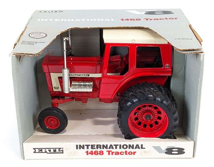 1/16 Ertl International Farmall 1468 V8 Tractor - Kraft Auction Service ...