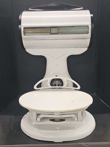 Antique Butcher Scale, Heavy Duty, Porcelain Enamel Finish 27"× 19"× 17 ...