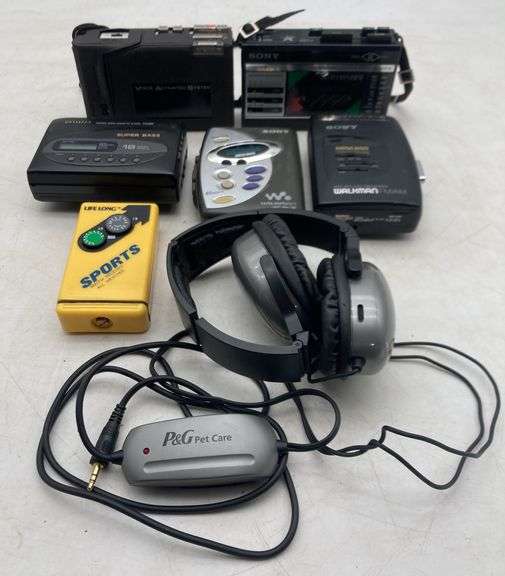 (F) 6 Cassette Players & Radios Including Sony WM-F18 FM/AM Stereo ...