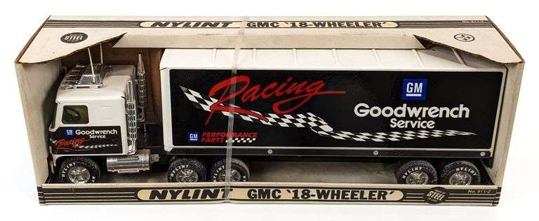 Nylint GMC 18-Wheeler Goodwrench Racing Semi Truck - Kraft Auction ...