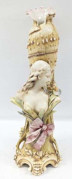 Teplitz Turn Austria RStK Porcelain Bust Vase - Kraft Auction Service, LLC