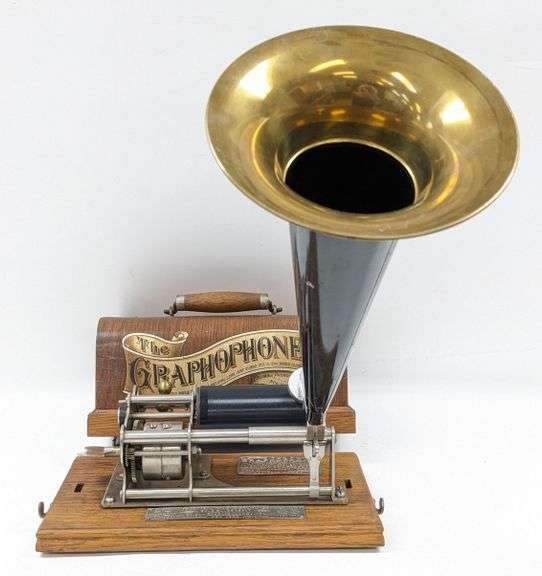 Columbia Graphophone Type B Cylinder Phonograph - Kraft Auction Service ...