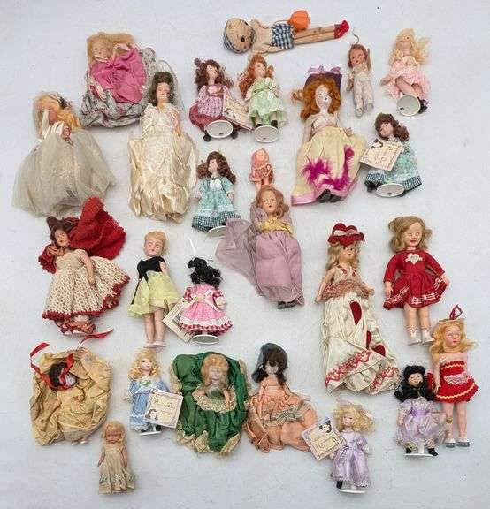 (F) Dolls with porcelain heads. Sizes range from 2.5" to 9" tall ...