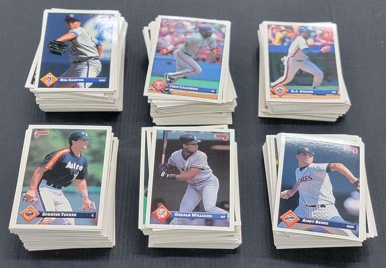 (N) MLB Professional Baseball Trading Cards. Brands Include Upper Deck ...