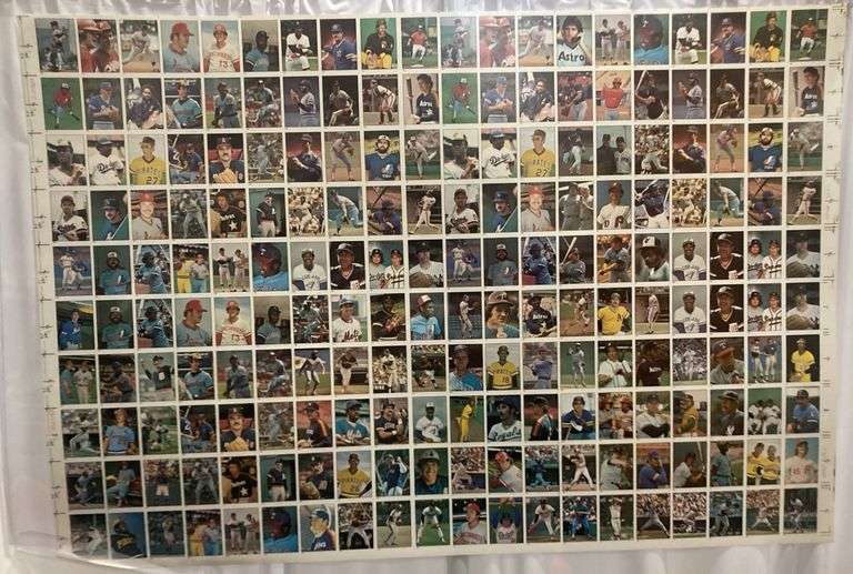(J) 1982 fleer stickers uncut baseball sheet - Kraft Auction Service, LLC