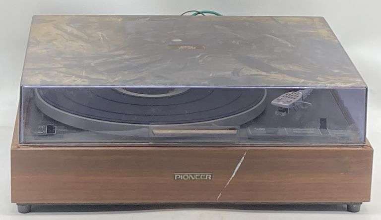 (F) Pioneer Stereo Turntable PL-120 - Kraft Auction Service, LLC