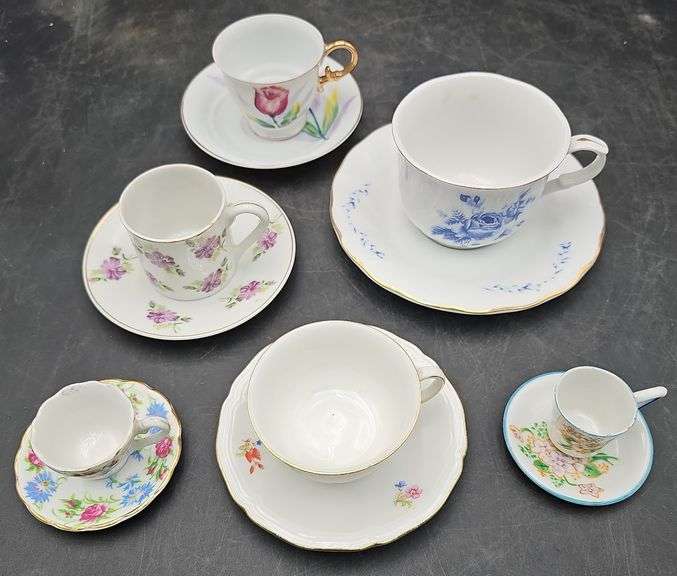 Lot Of Various Tea Cups And Saucers - Kraft Auction Service, LLC