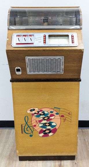Coin-Op Chicago Coin's "45" Hit Parade Jukebox - Kraft Auction Service, LLC