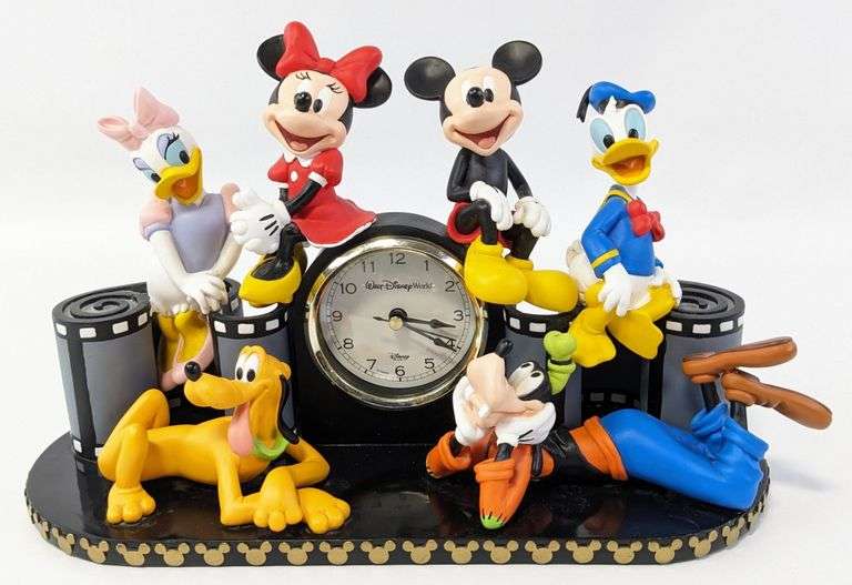 Walt Disney World Mickey Mouse & Gang Quartz Clock - Kraft Auction ...