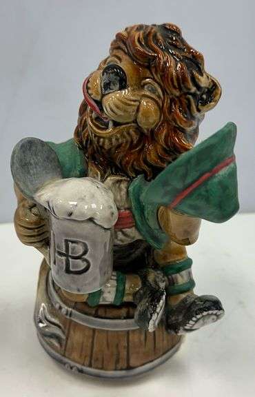 1971 Goebel Lion Musical Figurine - Kraft Auction Service, LLC
