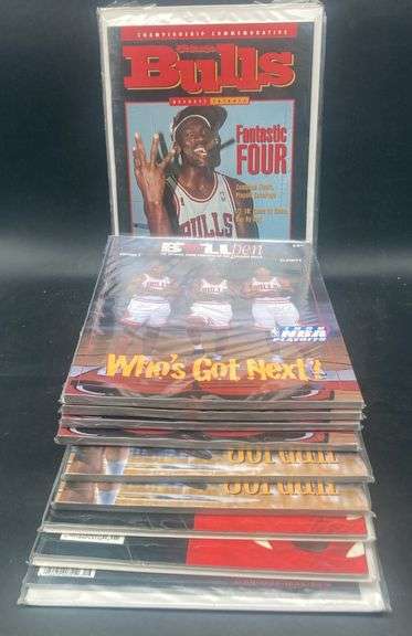 (J) Michael Jordan and Chicago Bulls collector magazines 14 total ...