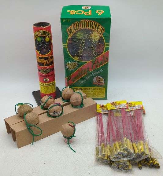 (KC) Fireworks. Mad Hornet (Crackling Shells) , Whistling Shells ...