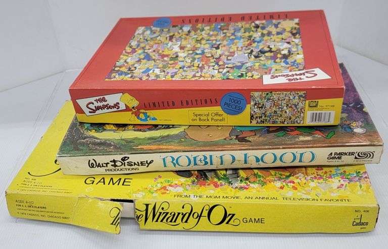 (N) Simpsons Puzzle With Wizard Of Oz Walt Disney Robin Hood Board ...