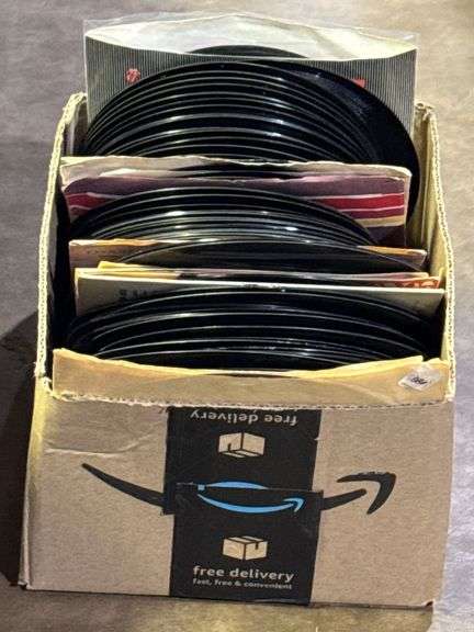 (GH) Box Full of Records 45’s - Kraft Auction Service, LLC