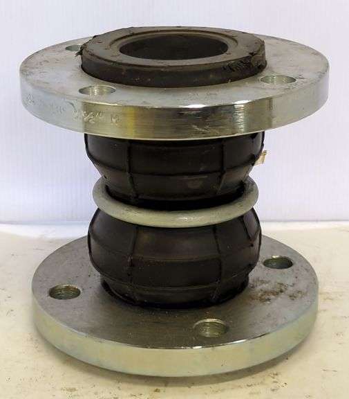 2 1/2" Size Pipe Double Sphere Neoprene Expansion Joint - Kraft Auction ...