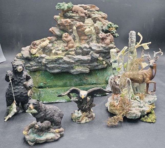(K) North American Woodland Creatures Made Of Resin - Kraft Auction ...