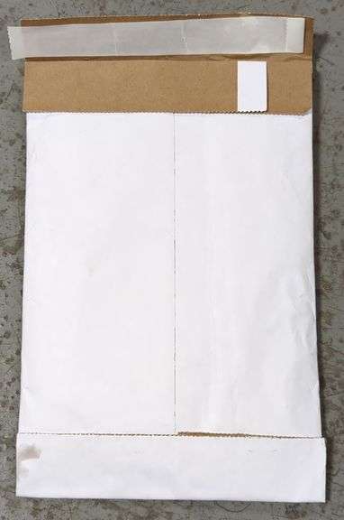 13 Cases Of White Flat Padded Envelopes w/ Adhesive Strip (6"×9 ...