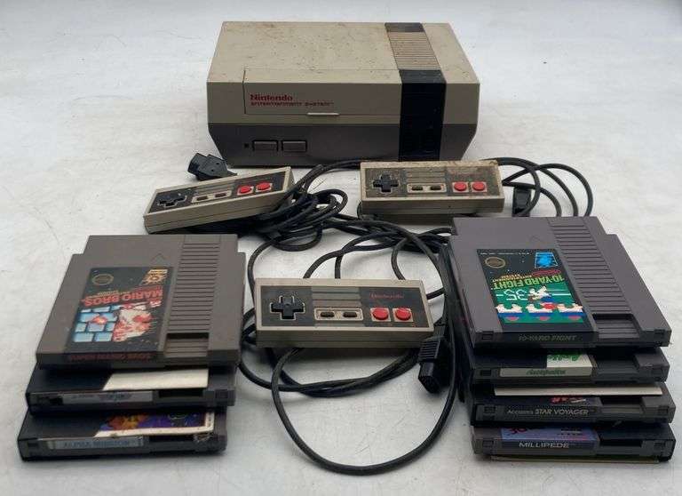 (F) Untested NES w 3 Controllers & 3 Games Including Manuals Including ...