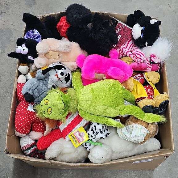 Box Lot Of Stuffed Animals, Including Various Battery Operated - Kraft ...
