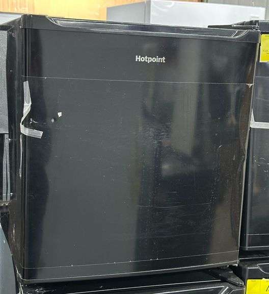 Hotpoint 1.7 Cu. Ft. Compact Refrigerator With Built-In Freezer - Kraft ...