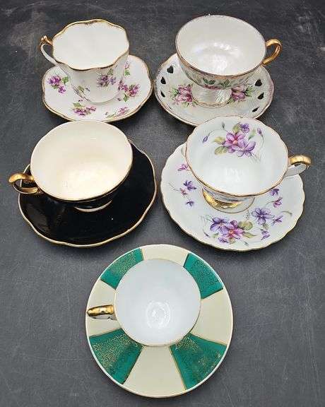 Lot Of Various Tea Cups And Saucers - Kraft Auction Service, LLC