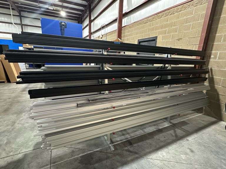 80/20 Inc. Extrusion Aluminum Quick Frame Silver - Kraft Auction ...