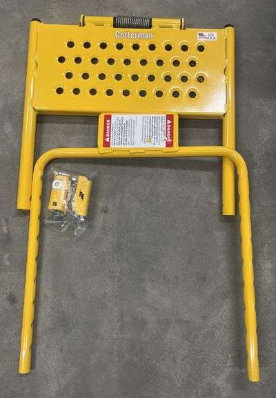 (ZZ) Cotterman Adjustable Self-Closing Gate - Kraft Auction Service, LLC