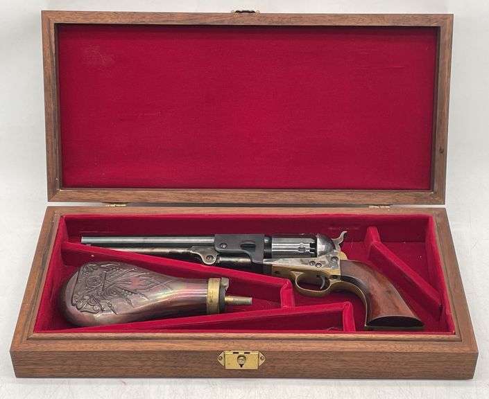 (OP) Italian Navy Arms 44. Cal. Gun Powder Revolver with Gunpowder ...