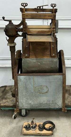 (H) Altorfer Bros Company Electric Ambulatory Oscillator Washing ...