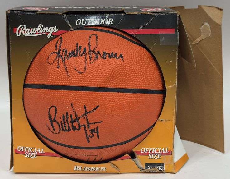 Signed Rawlings Basketball In Box - Kraft Auction Service, LLC