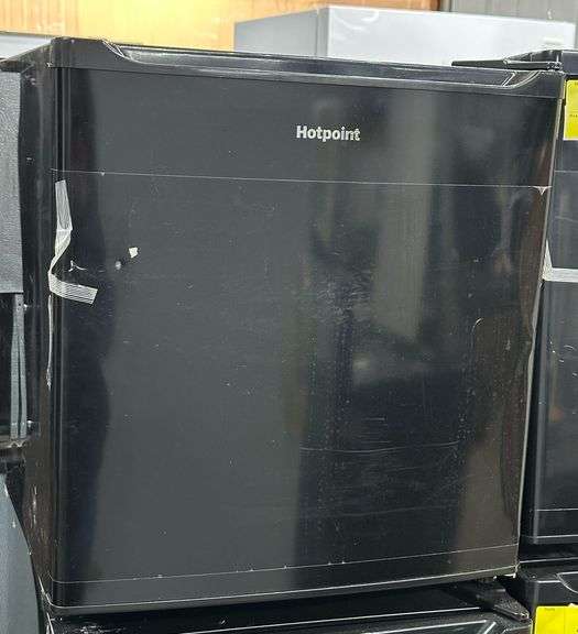 Hotpoint 1.7 Cu. Ft. Compact Refrigerator With Built-In Freezer - Kraft ...