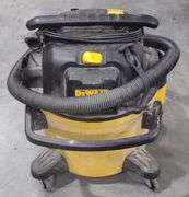 DeWalt 9 Gallon 5HP Wet/Dry Vacuum (Model DXV09P) - Kraft Auction ...