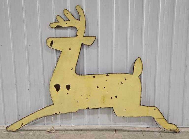 Large Painted Metal Die-Cut John Deere 2-Legged Deere Sign - Kraft ...