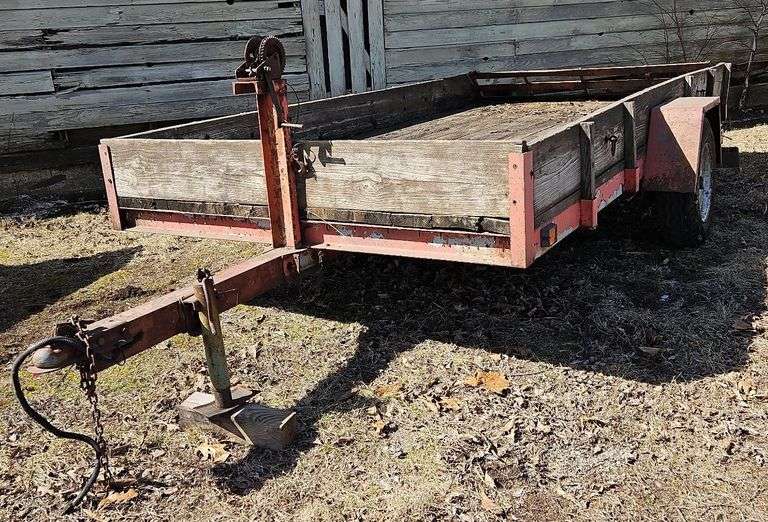 2000 Single Axel Tilt Bed Utility Trailer. 12'x6' - Kraft Auction Service, LLC