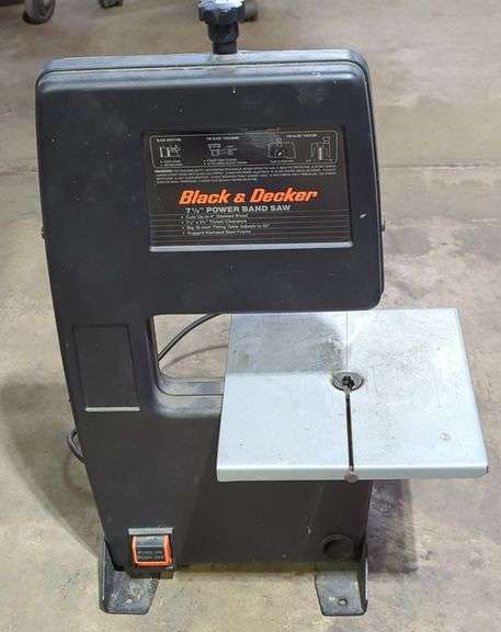 (F) Black & Decker 7 1/2 inch Power Band Saw. Model 9422 Type 1 ...