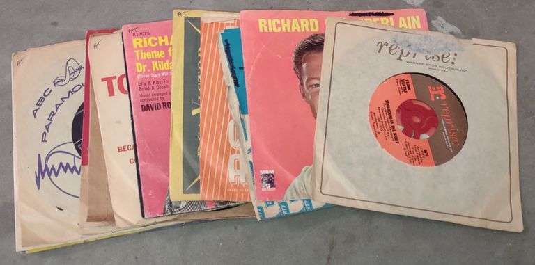 45 RMP Vinyl Records - Kraft Auction Service, LLC
