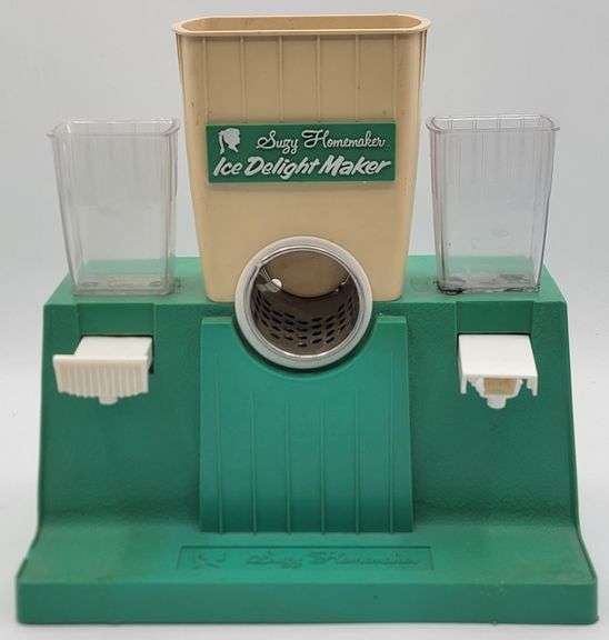 (CJD) Suzy Homemaker Ice Delight Maker - Kraft Auction Service, LLC