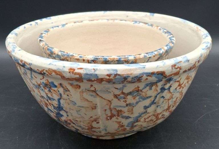 (H) Vintage Rust and Blue Spongeware Mixing Bowls - Kraft Auction ...