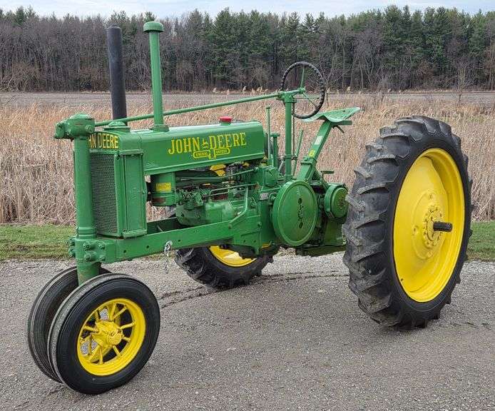 1936 John Deere B - Kraft Auction Service, LLC