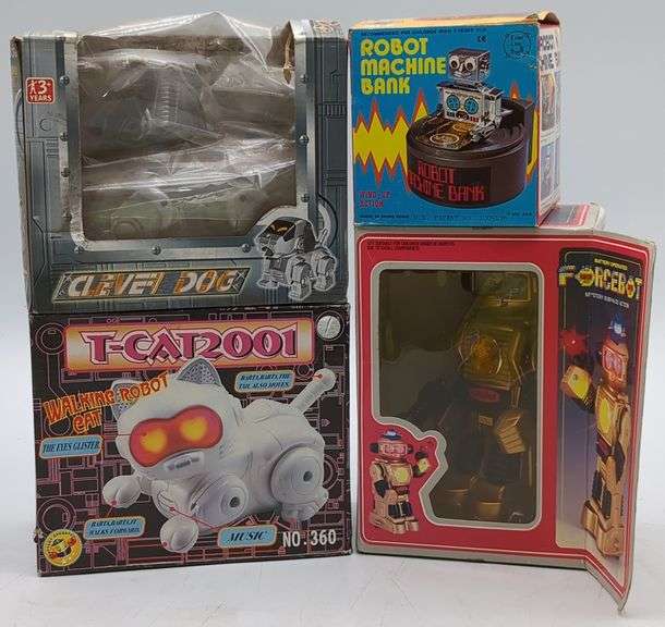 (KL) Robots. Clever Dog, T-Cat2100, Robot Machine Bank, Force Bot ...