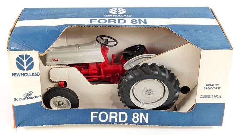 1/8 Scale Models Ford 8N Tractor - Kraft Auction Service, LLC