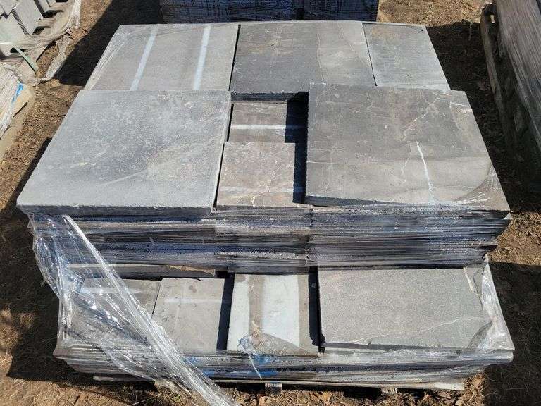 (AB) Pallet Of Slate Gray Landscaping Pavers - Kraft Auction Service, LLC