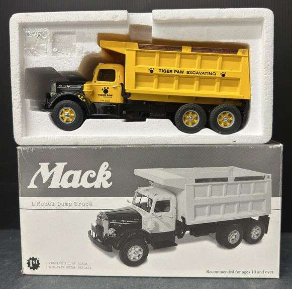 (H) Mack Die Cast Model Truck - Kraft Auction Service, LLC