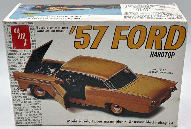 Vintage 1:25 AMT 1957 Ford Hard Top Model Kit In Box - Kraft Auction ...