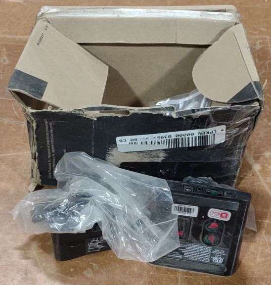 Plantronics Base Station w/ Wireless Headset - Kraft Auction Service, LLC