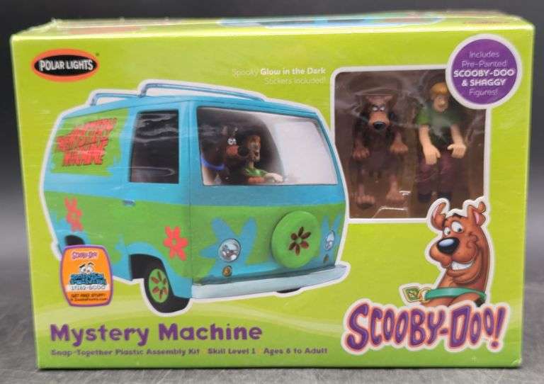 (D) Polar Lights Scooby-Doo Mystery Machine Model. Snap Together Kit ...